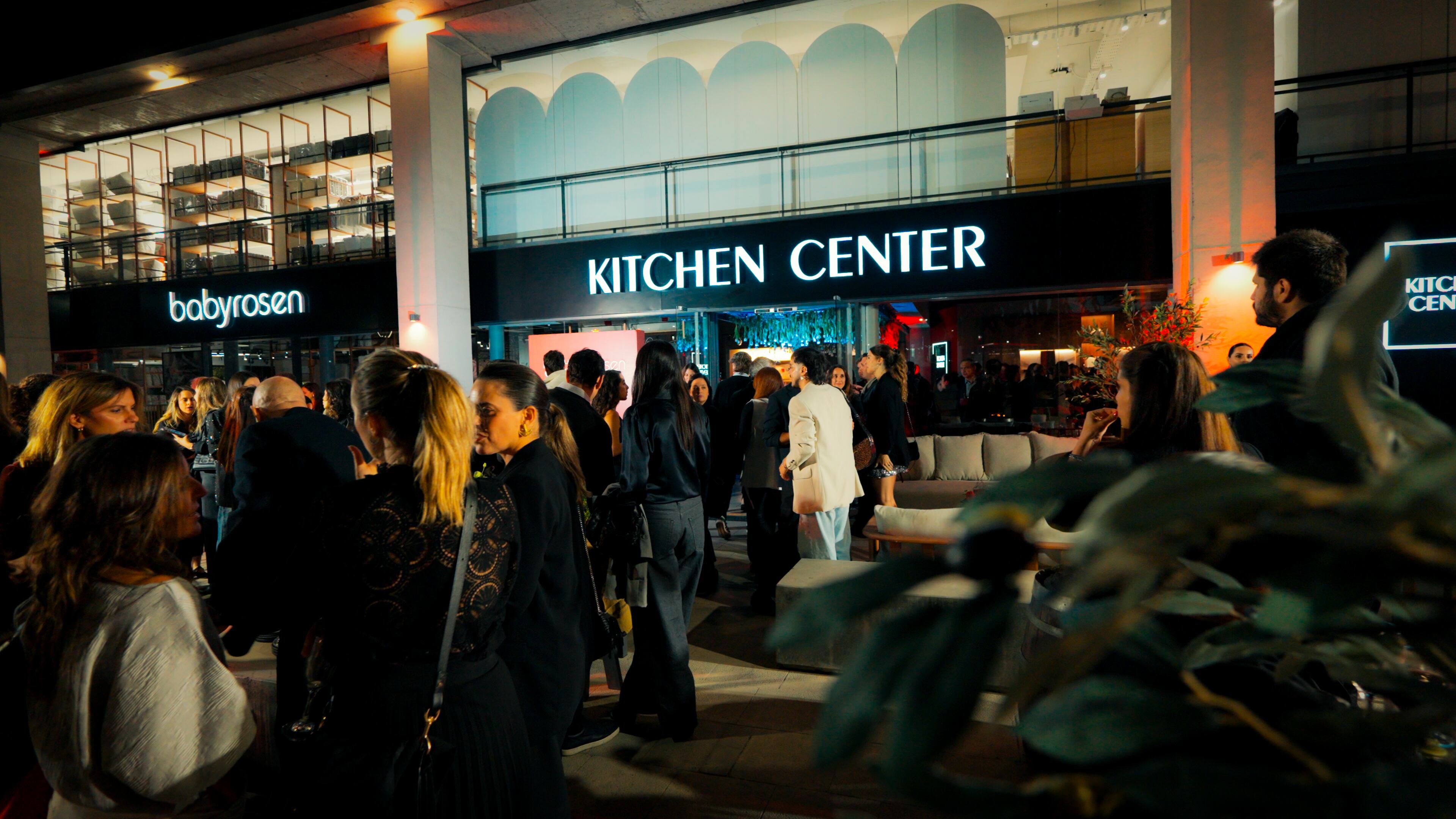 Rosen y Kitchen Center inauguran nueva tienda integrada