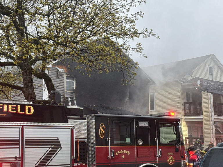 Crews on-scene of structure fire in Springfield