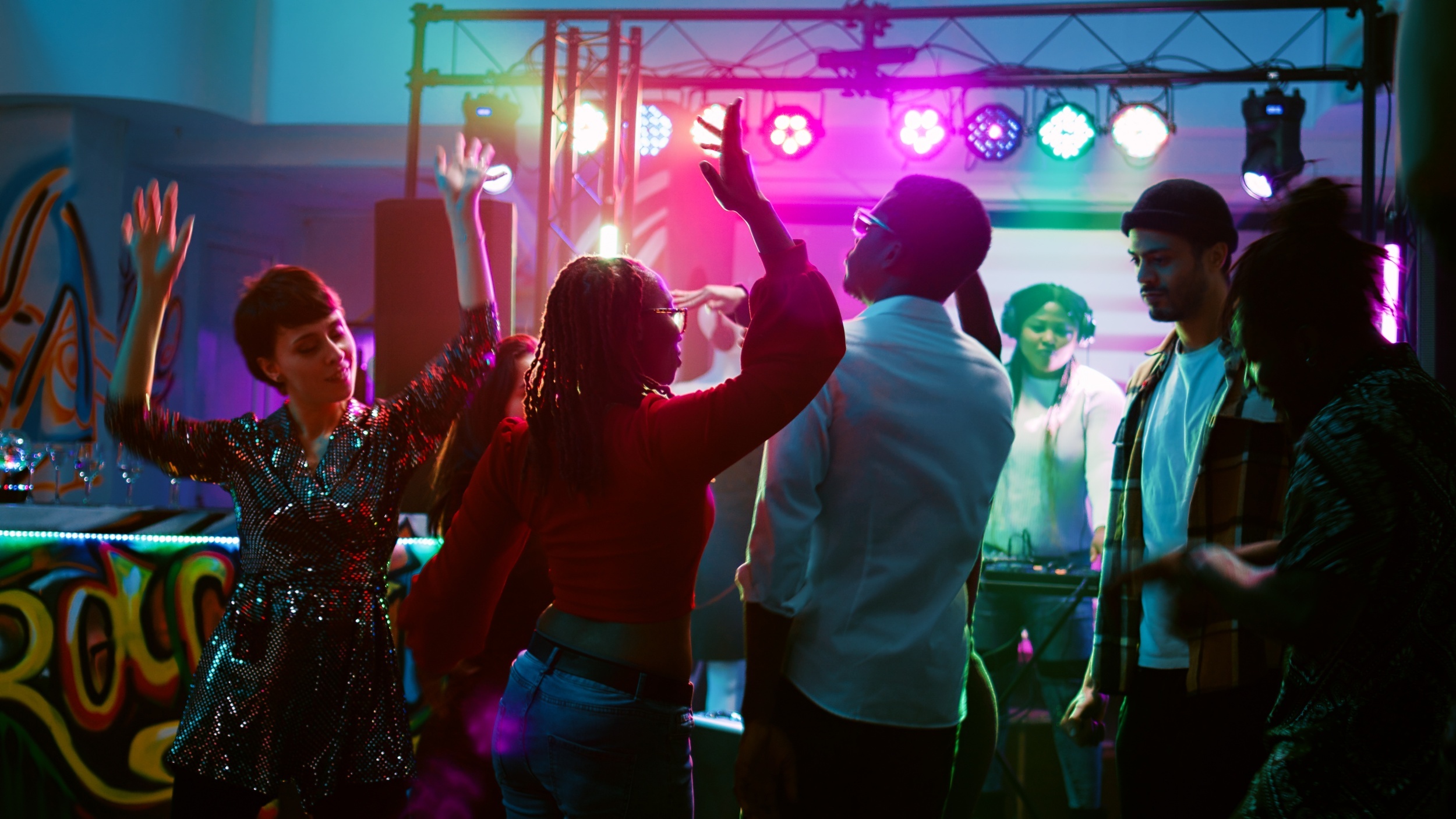 20 party activities that will keep every guest entertained and engaged