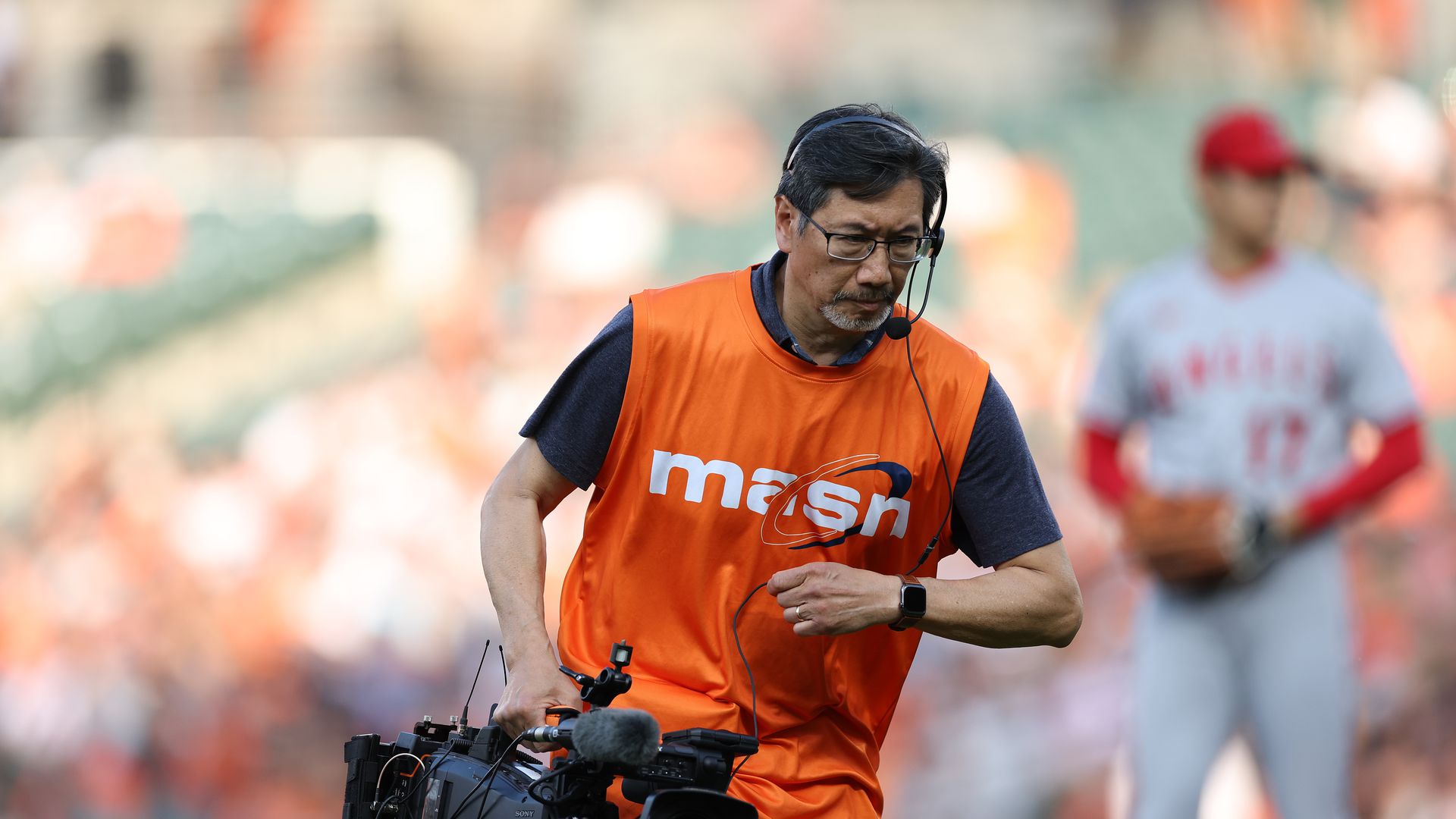 Tuesday Bird Droppings: Direct streaming has arrived in Birdland