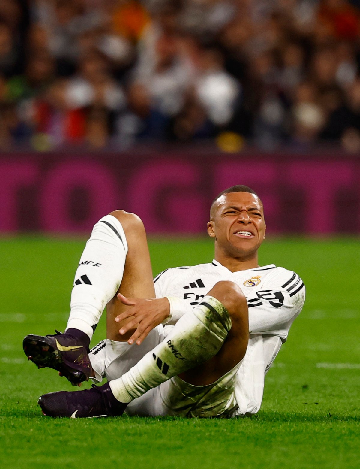 Kylian Mbappe injury update as Real Madrid hope for huge double boost ...