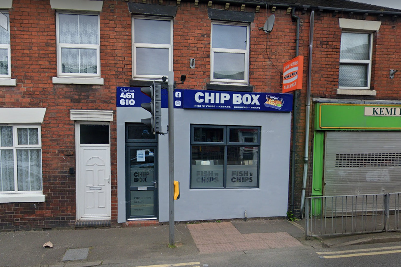 Fire breaks out at North Staffordshire chippy as smoke seen billowing ...
