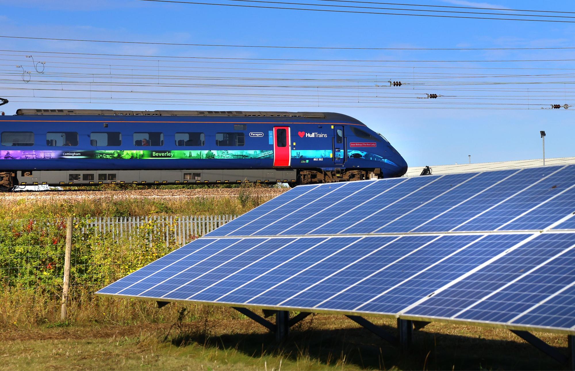 Hull Trains and Lumo shine a spotlight on the sustainability of rail ...