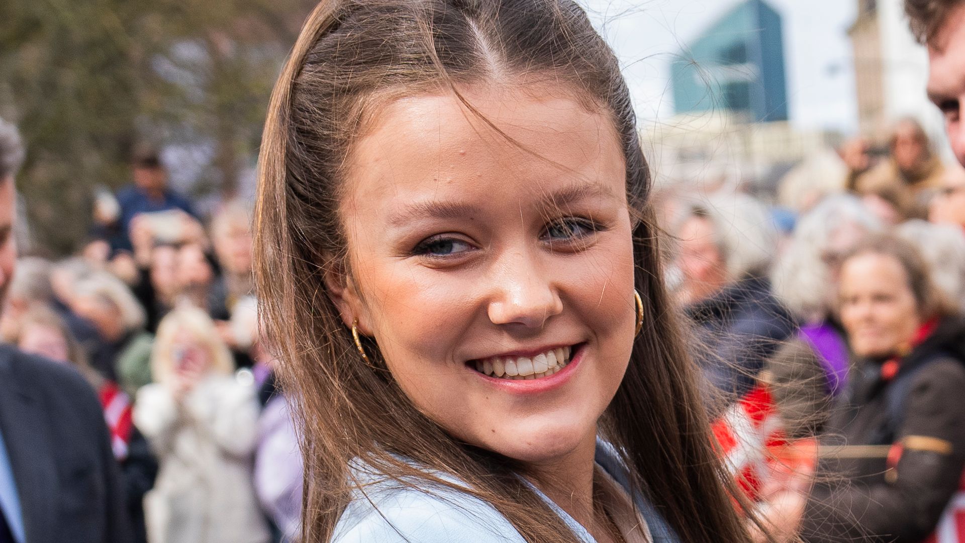 Princess Isabella raises eyebrows in daring festival outfit