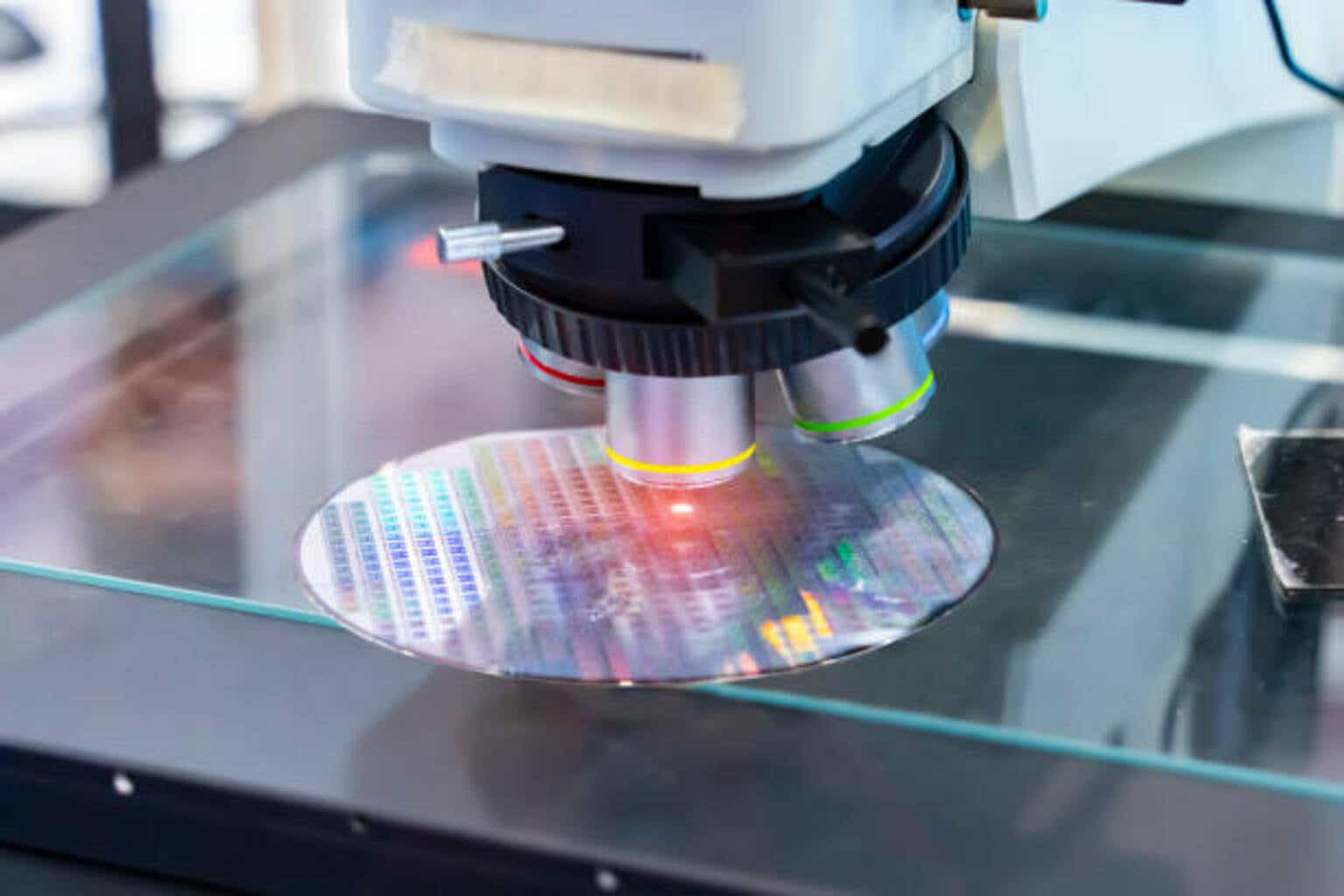 Texas Instruments, Microchip in focus as Evercore favors pair into earnings