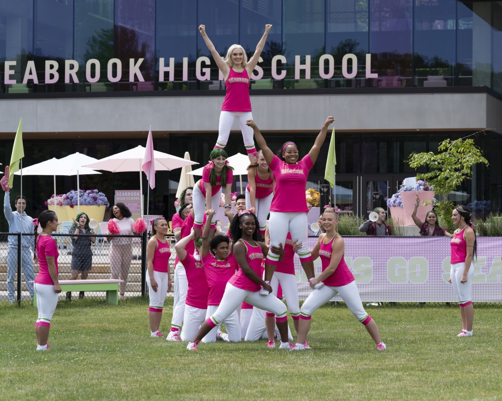 ‘Zombies 4: Dawn Of The Vampires' Disney Channel Movie Gets Premiere ...