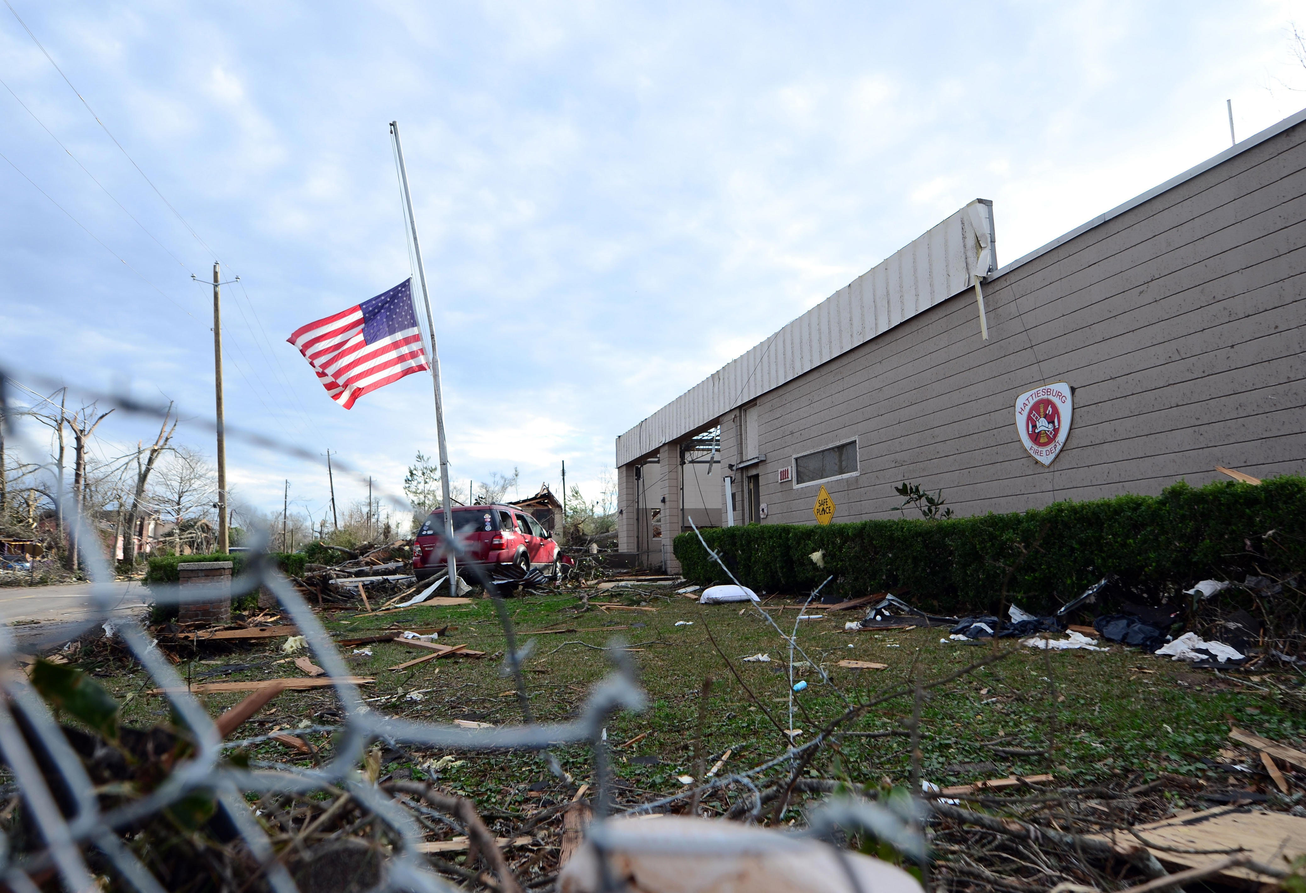 Why are flags flying at half-staff in Tennessee? Death of Pope Francis ...