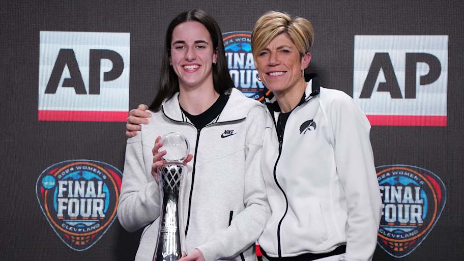 Iowa Coach Jan Jensen Details What Makes Caitlin Clark 'The One'