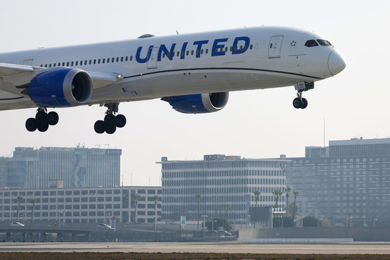 United is launching new 'fifth freedom' flights. Here's how the rare ...