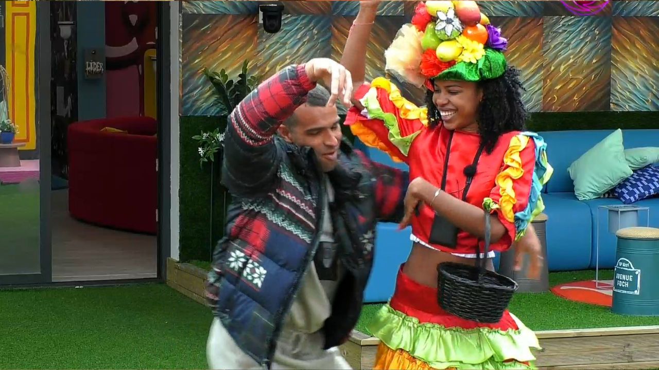 Adrielle Peixoto e Luís Gonçalves levaram a internet ao rubro com ...