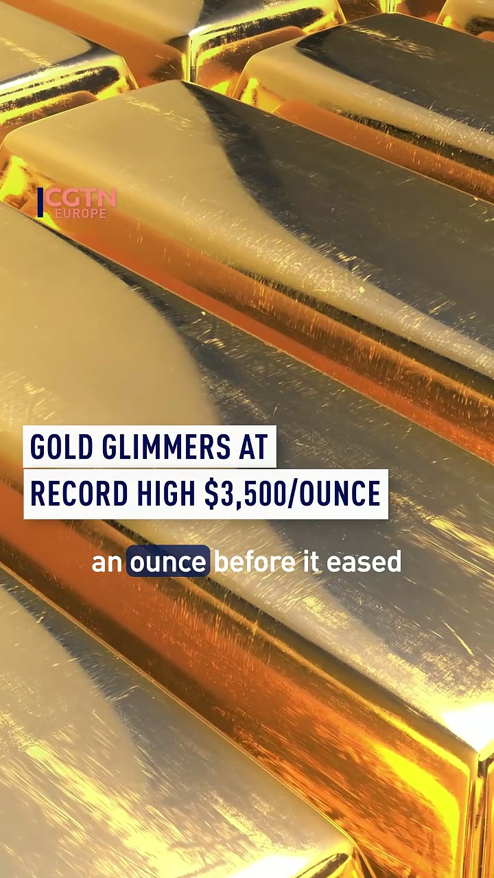 Gold glimmers at record high $3,500/ounce