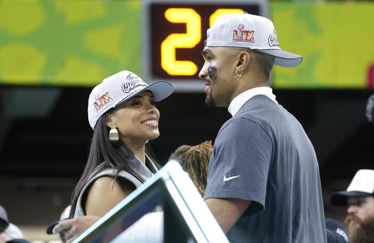 Eagles QB Jalen Hurts quietly marries Bry Burrows