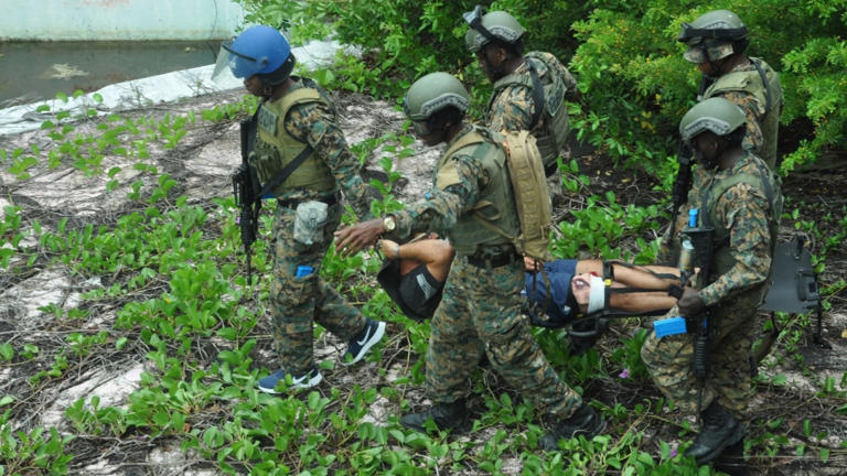 Que doit contenir le kit d'urgence proposé par l'UE en cas de dangers tels qu’une panne de courant