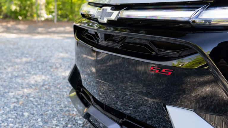 The 2025 Chevy Blazer EV SS Is A Performance Crossover For Normies