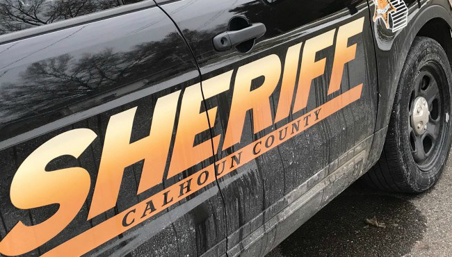 Lansing man arrested after early morning crash in Calhoun County Lansing man arrested after early morning crash in Calhoun County
