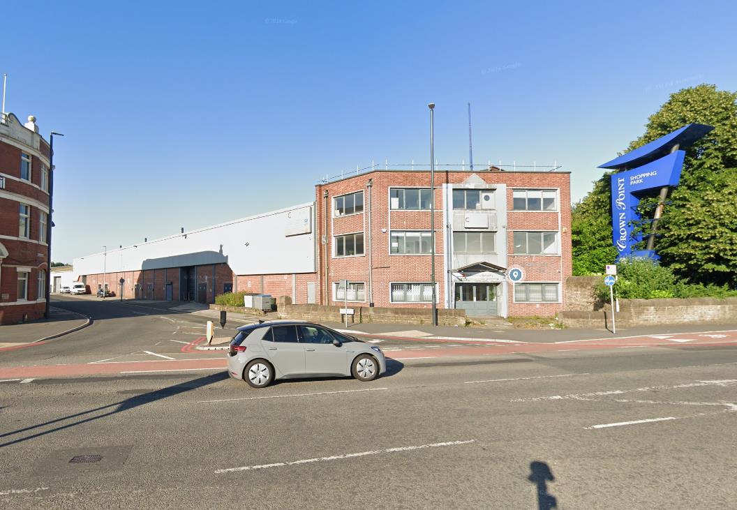 Hunslet Lane Leeds: Two seriously injured after machete attack and ...