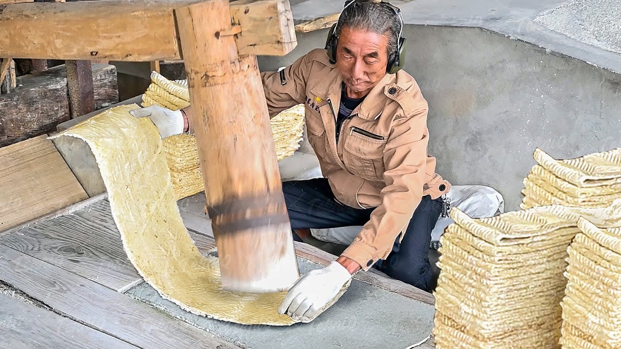 China Genius but Dangerous Way to Produce Rare Ancestral Paper