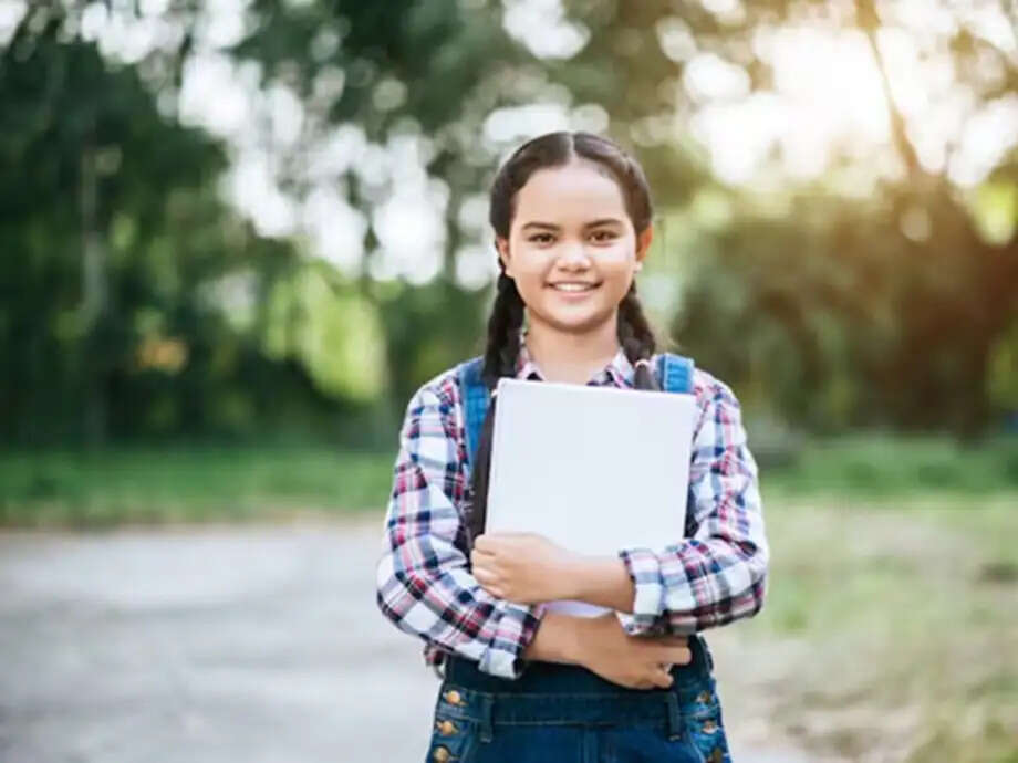 School Timing: Effect of heatwave! Alert issued in UP and Rajasthan ...