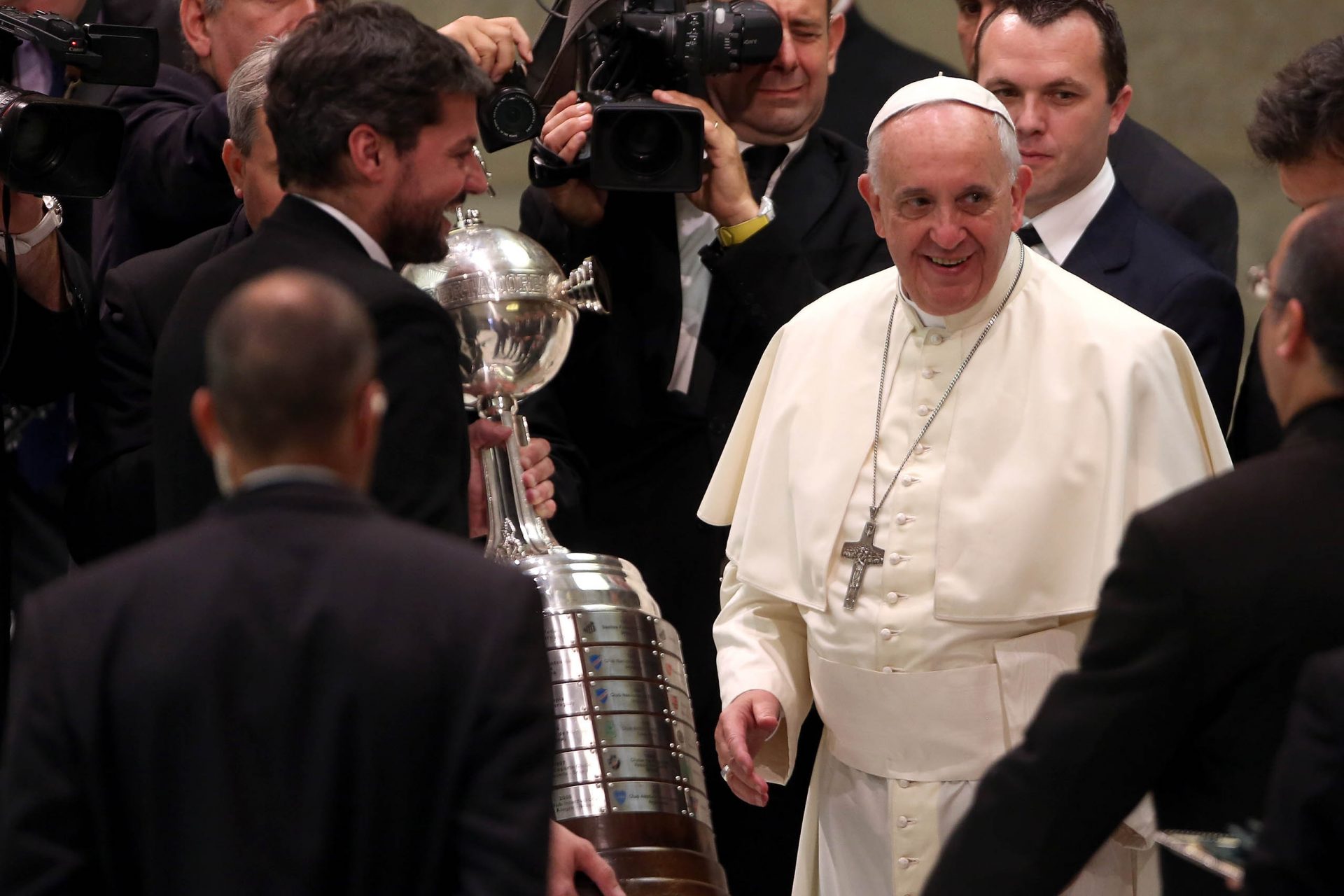 Ein Abschied in Bildern: Der letzte Tag des Papstes hautnah