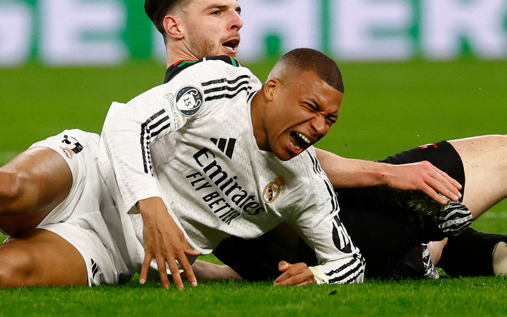 Kylian Mbappe injury update as Real Madrid hope for huge double boost ...