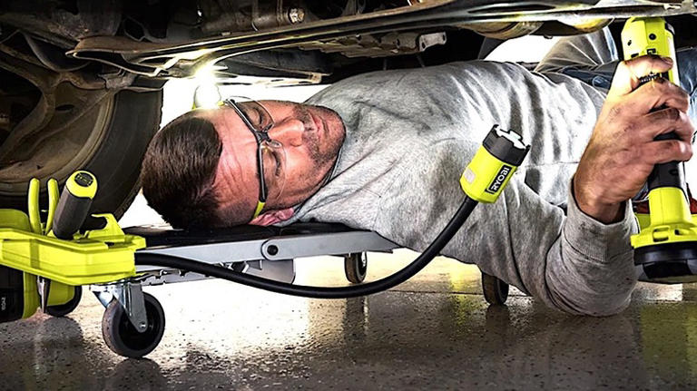 How Does Ryobi's New 18V Creeper Seat Work And What Does It Cost?