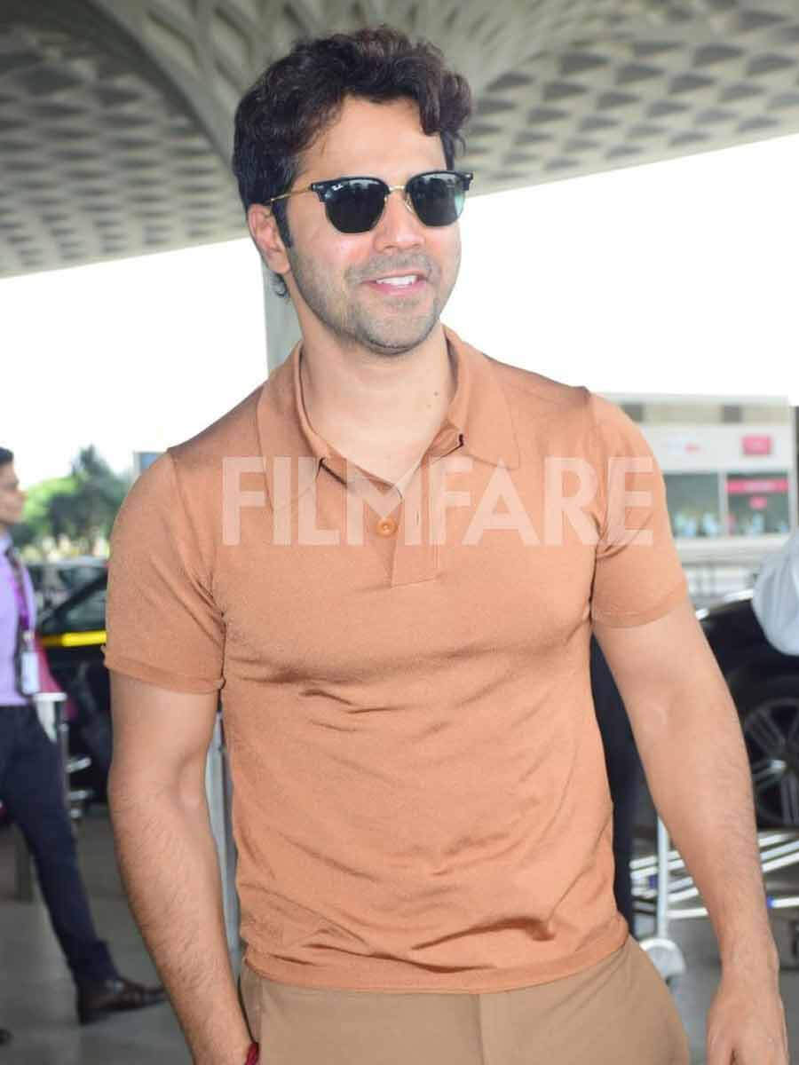 Pap Wrap: Aditya Roy Kapur , Pooja Hegde, Varun Dhawan and more snapped in the city