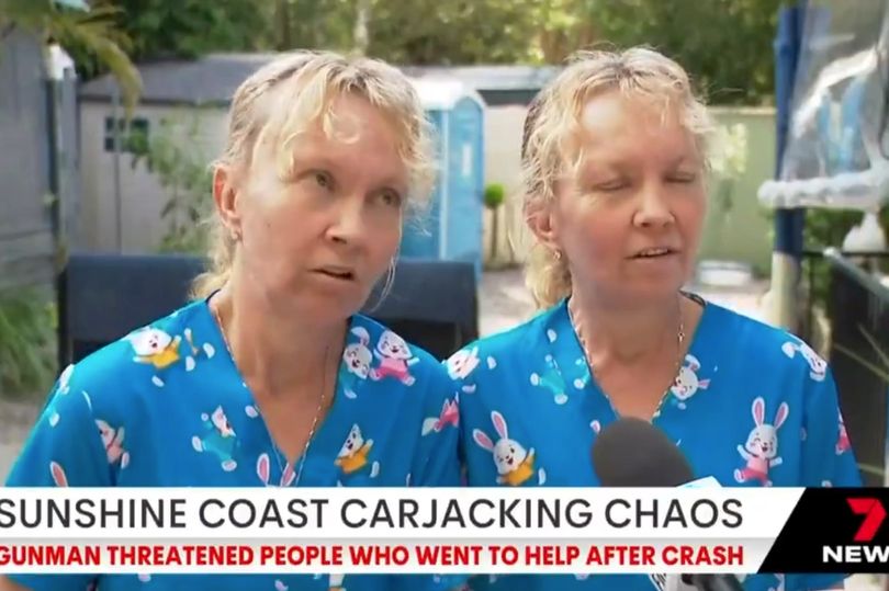 Watch identical twins give chilling 'psychic' TV interview blowing ...