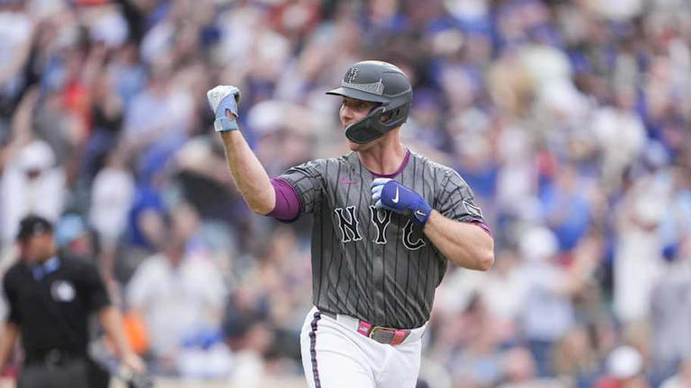 Polar Bear Power: 2 Must-Have Pete Alonso Cards