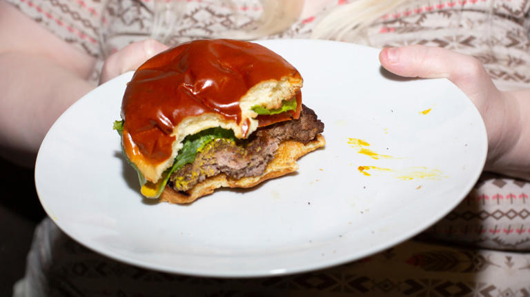Why Cooking Your Burgers Well Done Matters, According To The USDA