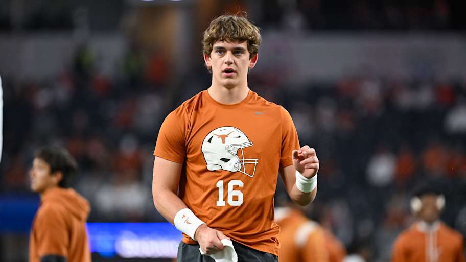 Texas giving Arch Manning all the help he needs after huge start to ...