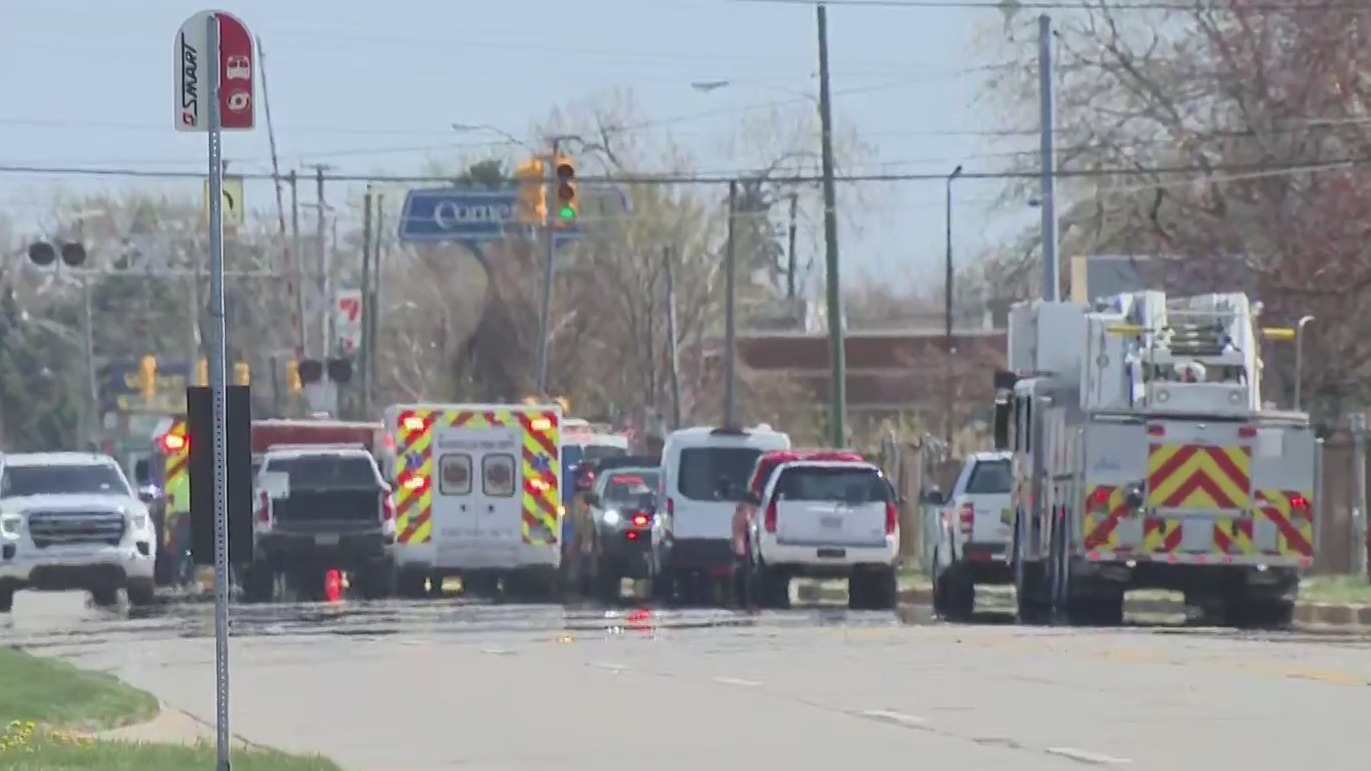 Shelter-in-place order issued in Roseville after fire at RCO Engineering