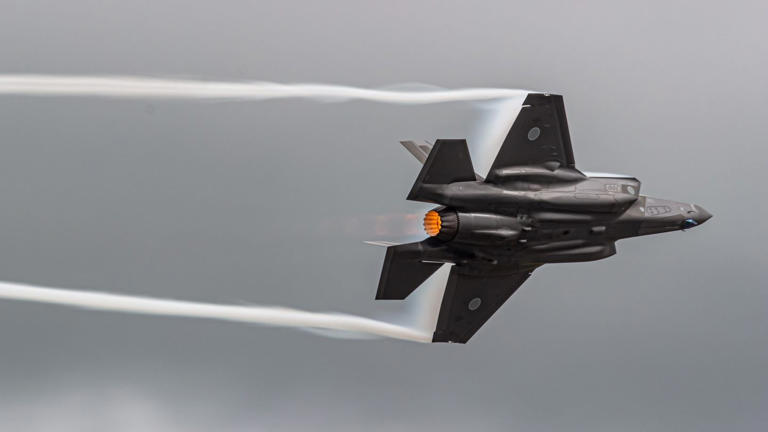 Lockheed Martin to convert three F-35s into flight science aircraft