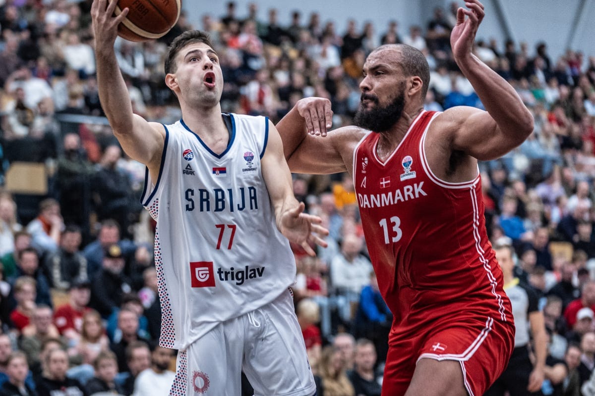 Back to the Balkans: Illinois basketball lands touted point guard from ...