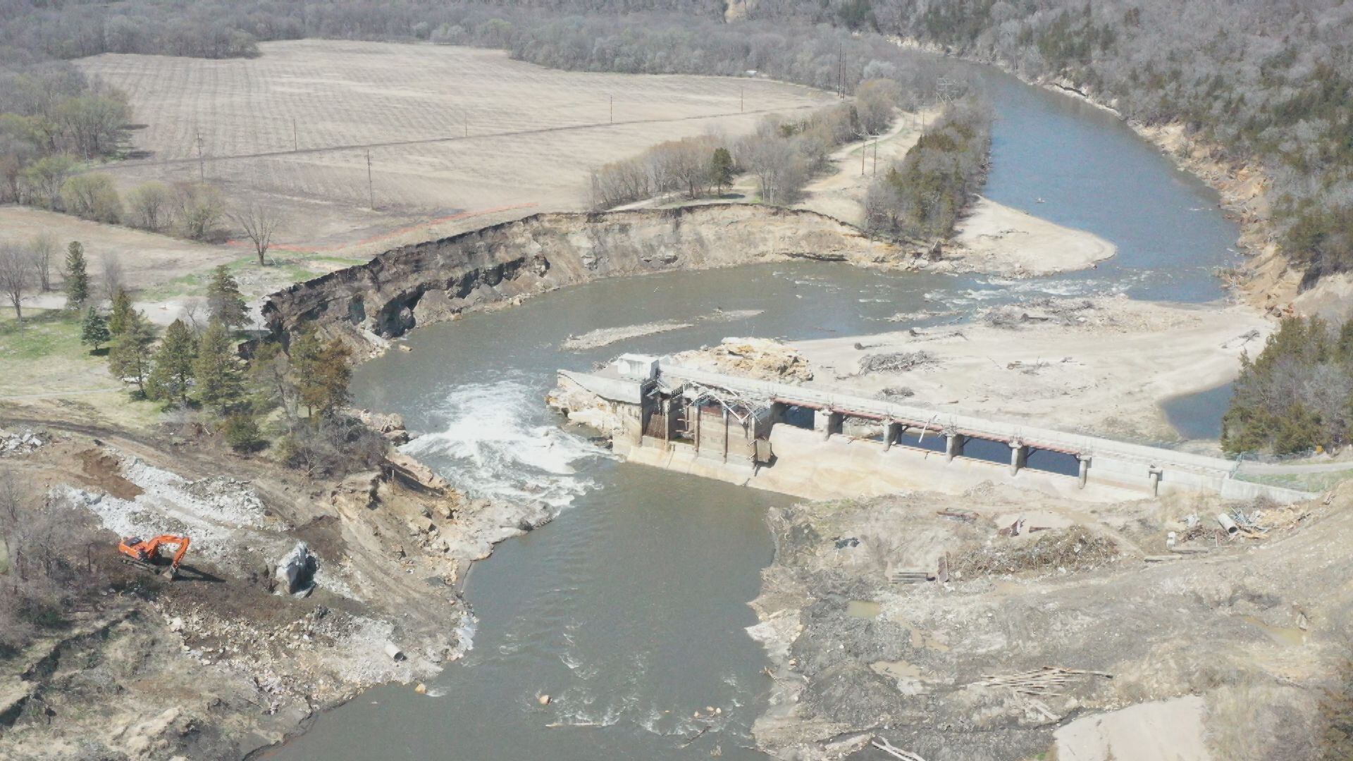 Bridge demolition, clean-up nearly complete near Rapidan Dam