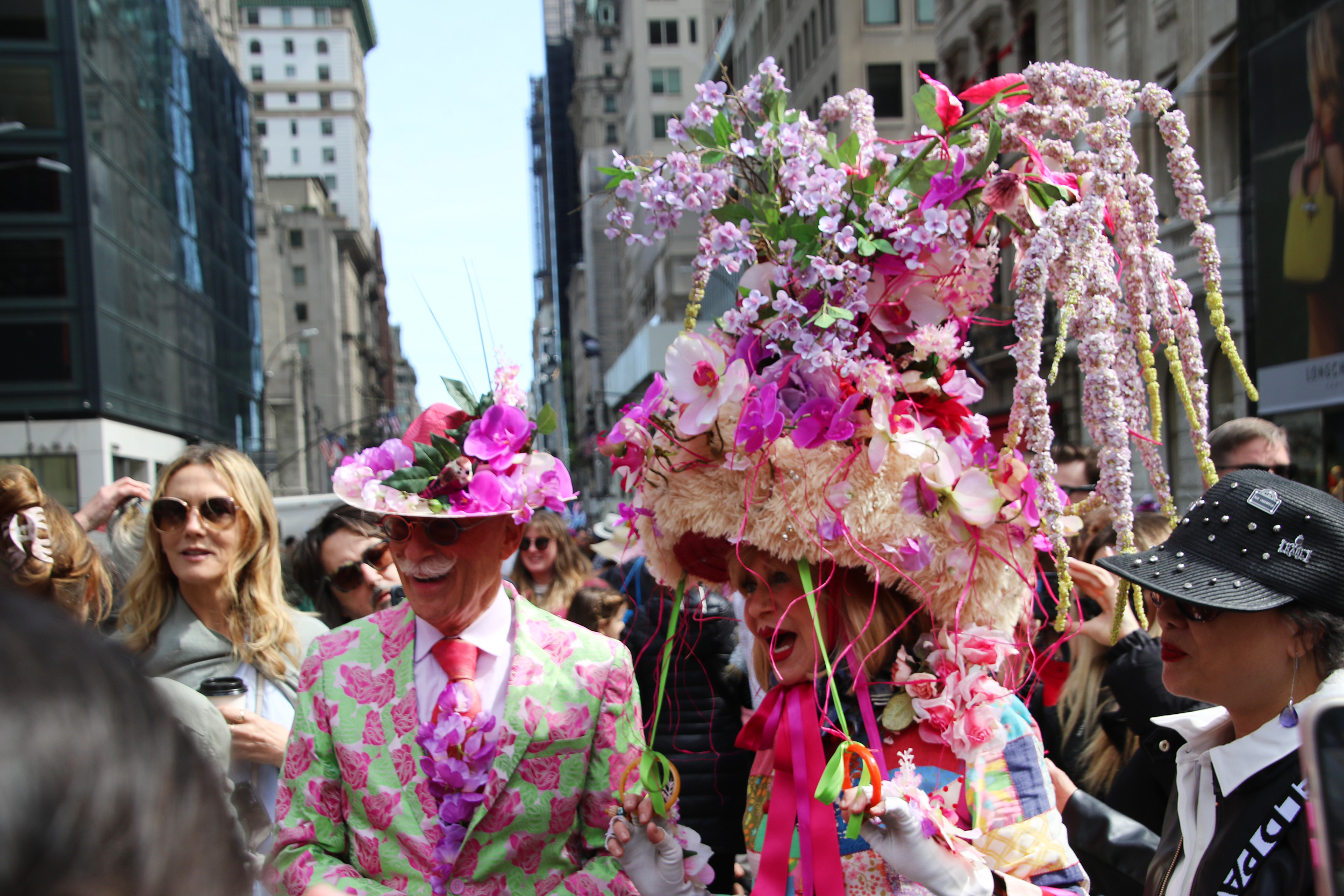Easter Parade and Bonnet Festival flaunts NYC creative spirit ...