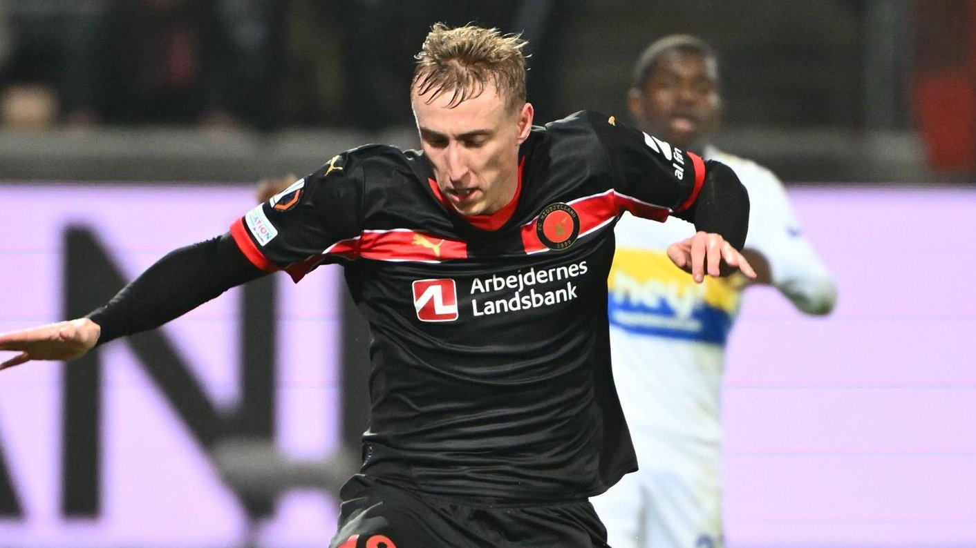 Adam Buksa z dziesiątym golem w sezonie. Polak nie pomógł drużynie