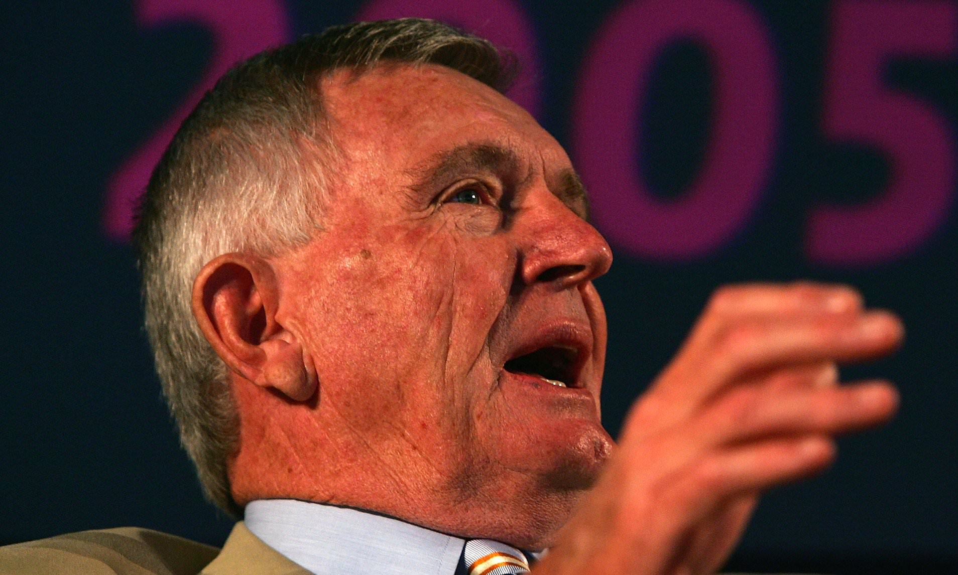 Aussie sport mourns the death of cricket legend Keith Stackpole who ...