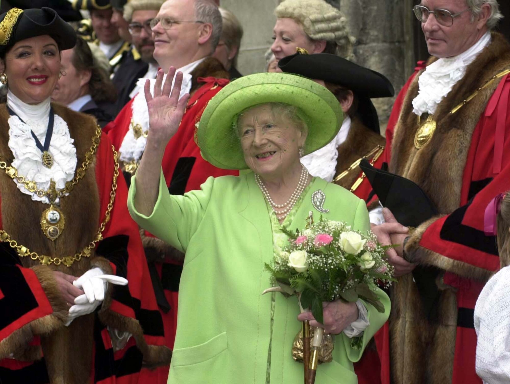 Meet Jacqui Meakin, the royal stylist who dressed the Queen Mother ...