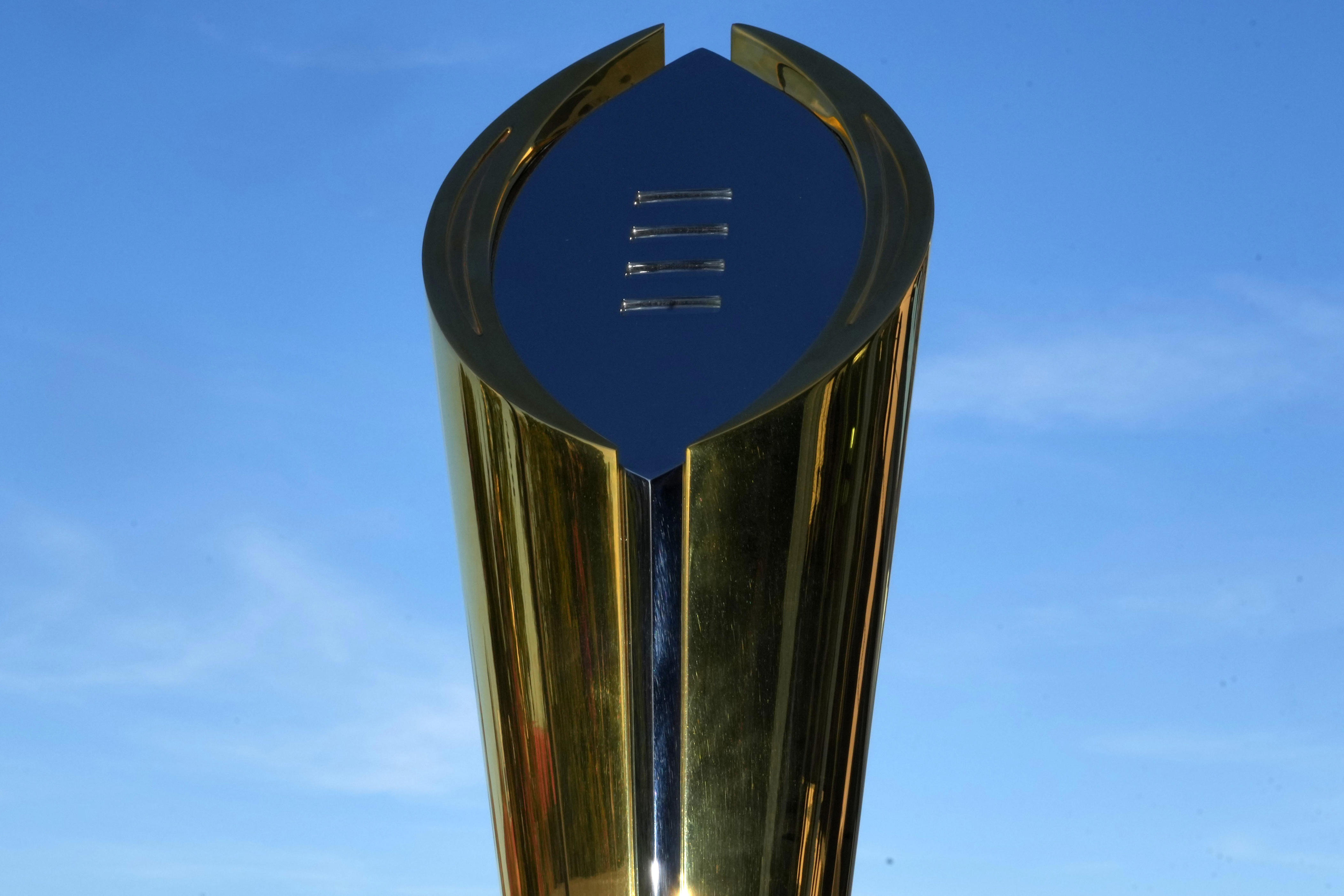 College Football Playoff makes quick change to 12-team format