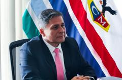 ¿Quién es el general (r) José Henry Pinto? Asumirá la dirección de la ...