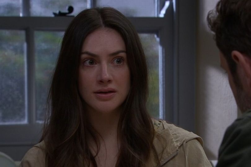 Emmerdale exit 'sealed' for icon after 19 years as fans 'point out ...