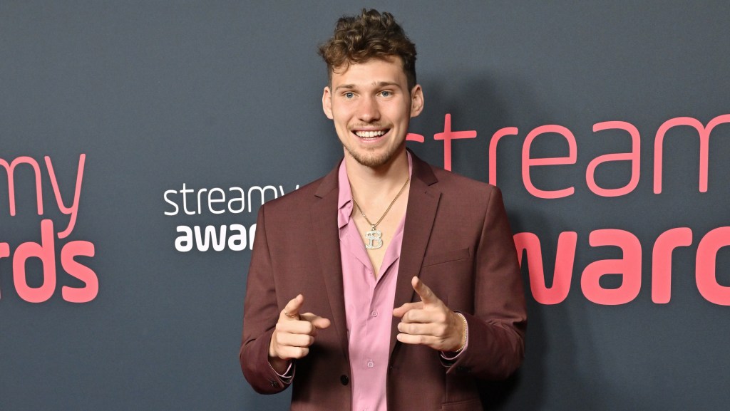 YouTube Influencer Jesser Signs With CAA