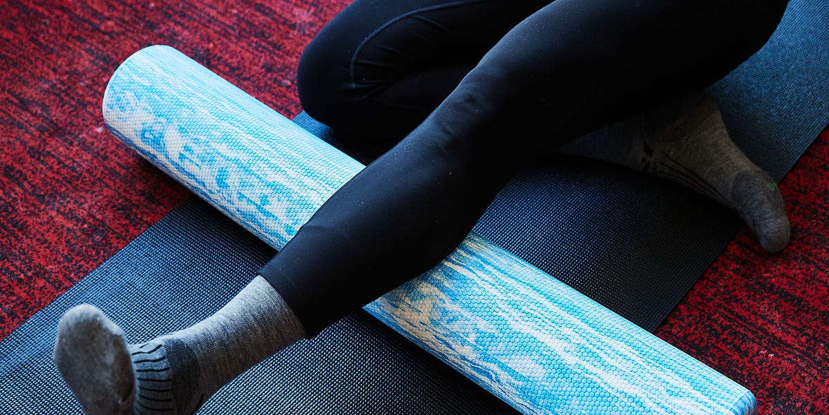 How I Fixed My Sore Knee with 3 Simple Foam Roller Exercises You Can Do ...