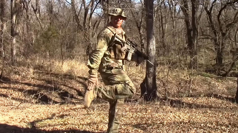 12 Common Military Hand Signals (And What They Mean)