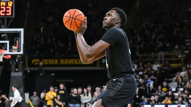 Tom Izzo offers emotional two-word response after ex-4-star center ...