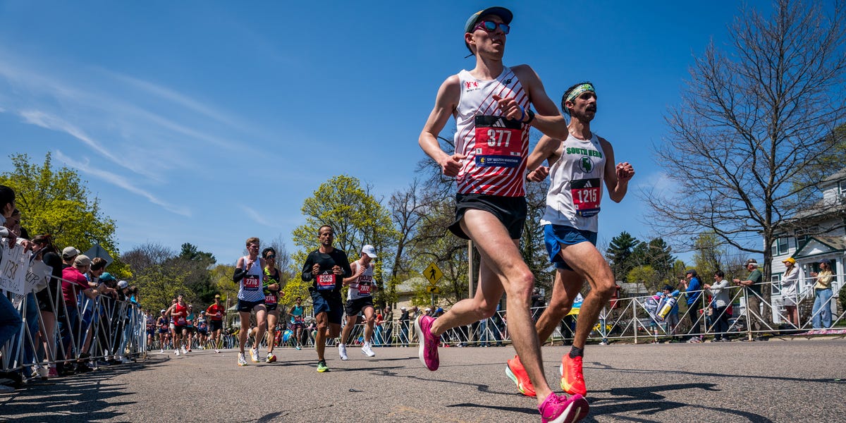 These 7 Workouts Got Runners to Finally Score a Boston Qualifying Time