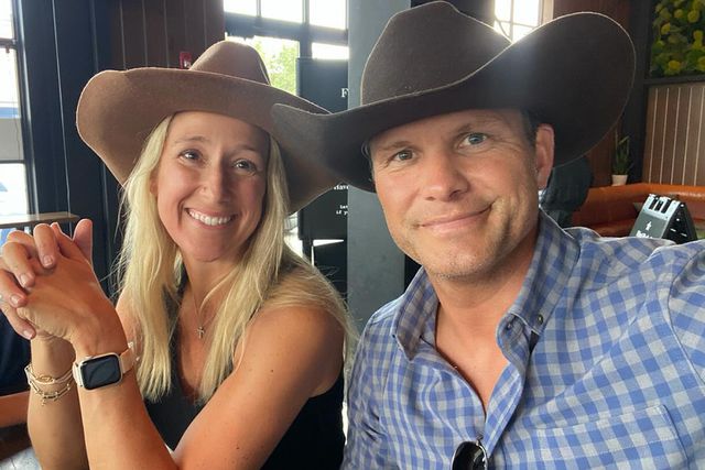 Who Is U.S. Defense Secretary Pete Hegseth's Wife? What to Know About ...