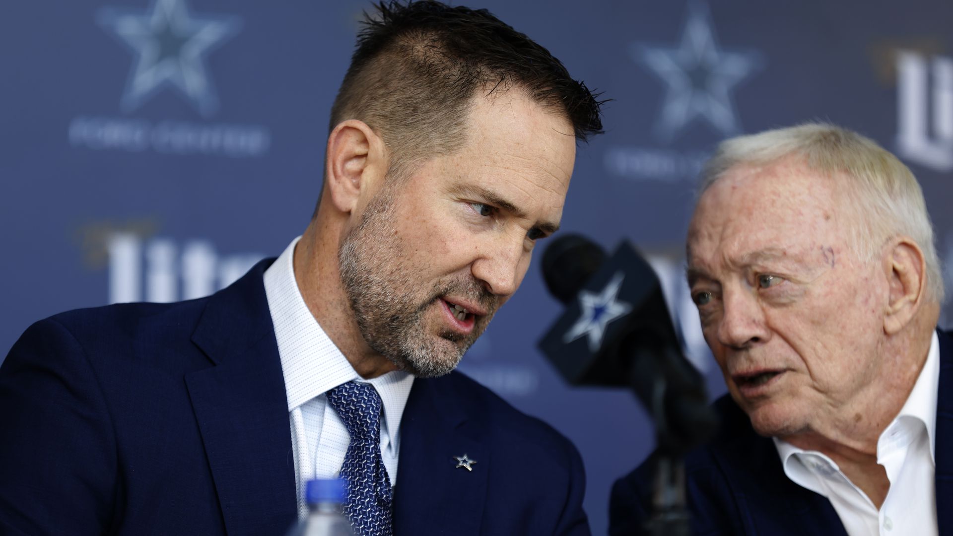 Jerry Jones: Dallas Cowboys are working on ‘two pretty substantial trades’