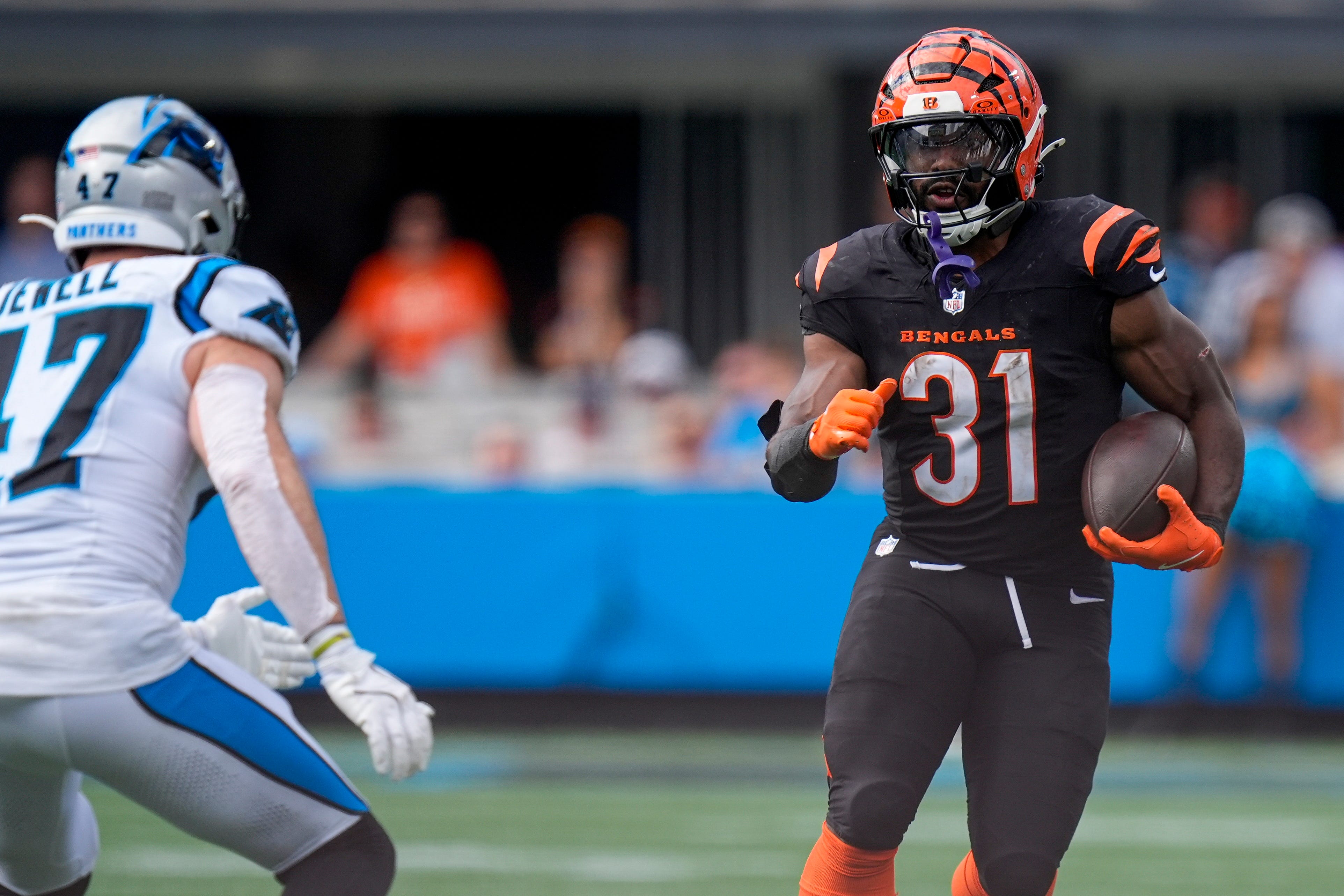 Bengals make roster moves, cutting veteran and clearing hyped rookie