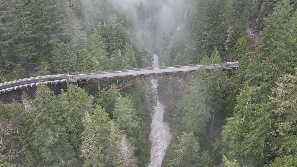 Fairfax Bridge over Carbon River permanently closes after safety concerns